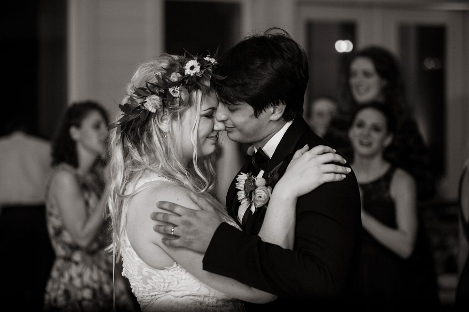 The Most Delightful Fall Wedding | Baylee & Geo - Farmhouse